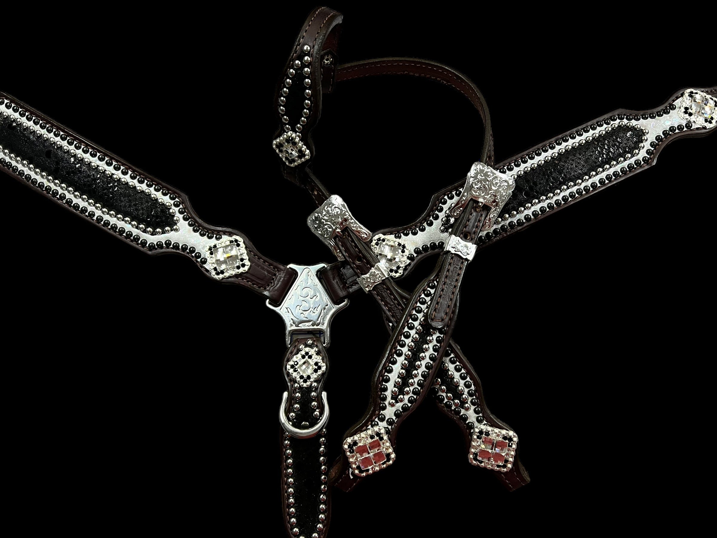 Tack sets – Mandy's Custom Tack